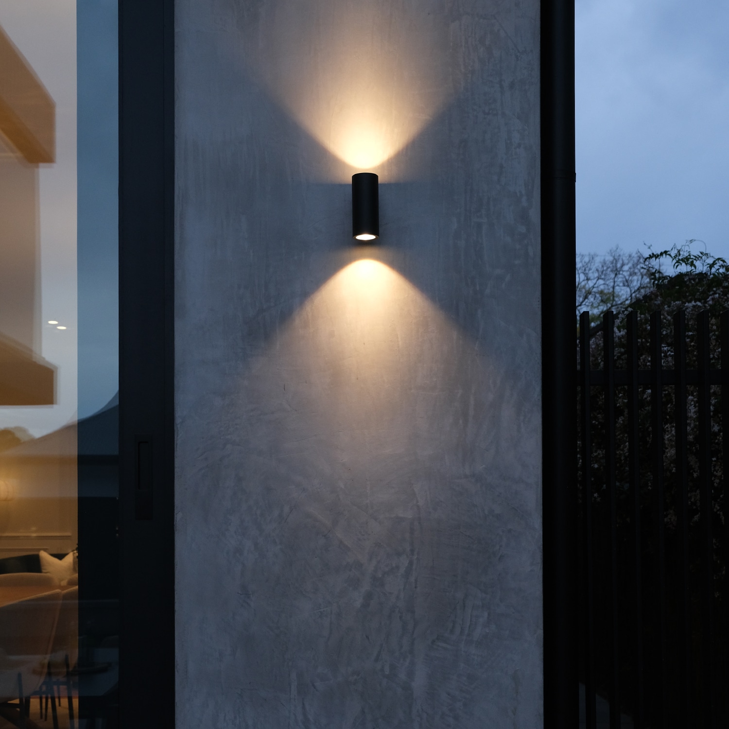 TLI-W700.SHIP | The Light Impact